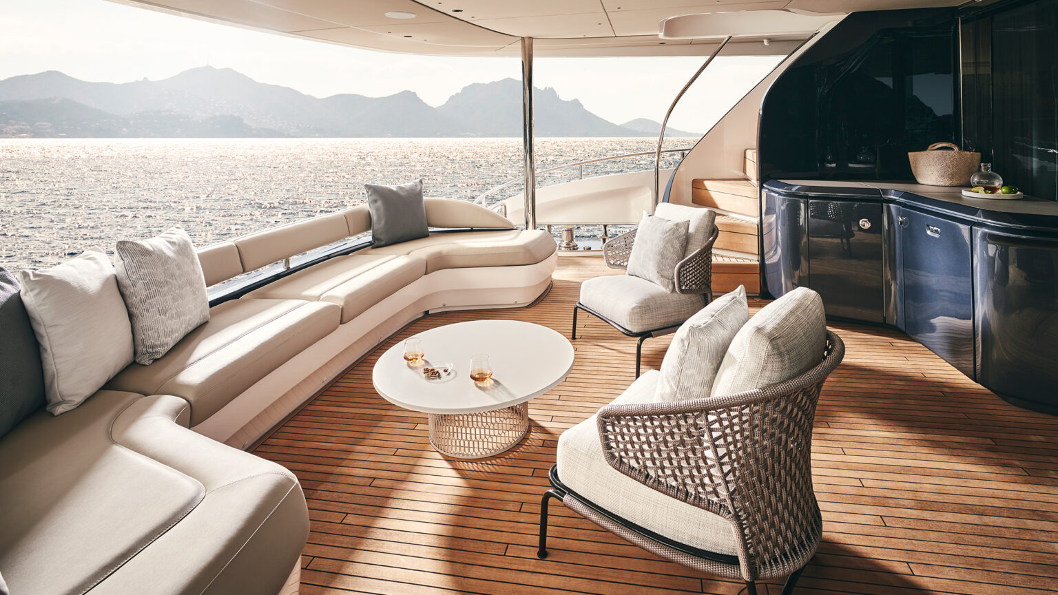 Princess Y95 Yachts for Sale | Used Princess Y95 Yacht Price ...