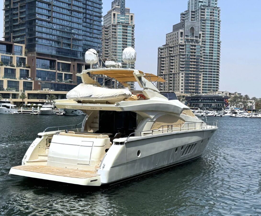 Dominator Yachts for Sale | Used Dominator Yacht Price | breezeYachting ...