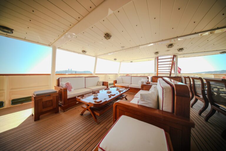 PENDENNIS 2009 54.9 m for Sale | Used PENDENNIS Yacht for Sale ...